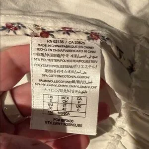 Guess | Jackets & Coats | White Vintage Y2k Guess Utility Jacket Nwt ...